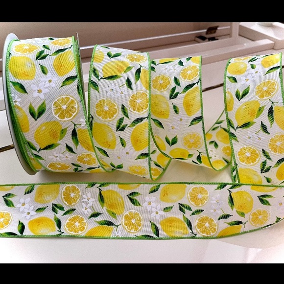Member’s Mark | Accents | Farmhouse Lemon Wire Lemons Leaves Daisys ...